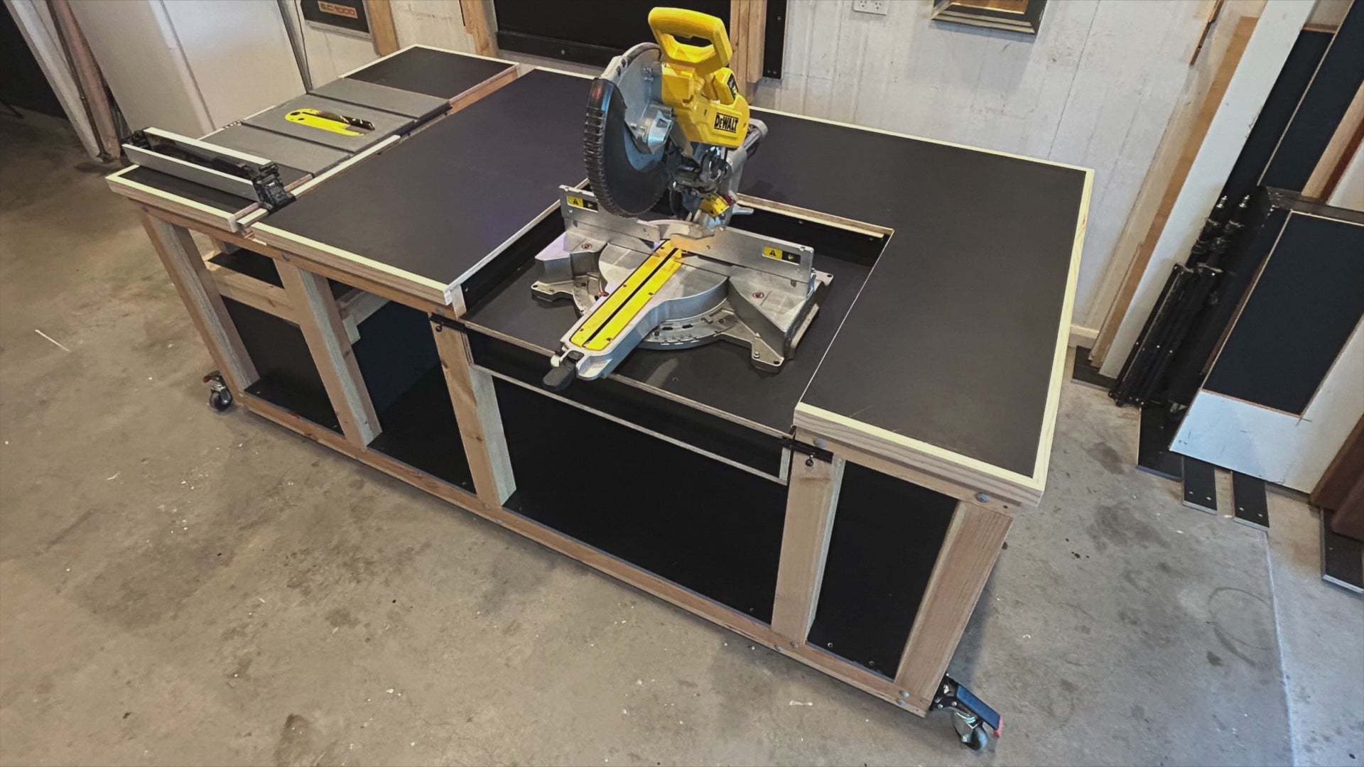 Miter Saw, Table Saw, Flip-Top Workbench – DIY For Knuckleheads